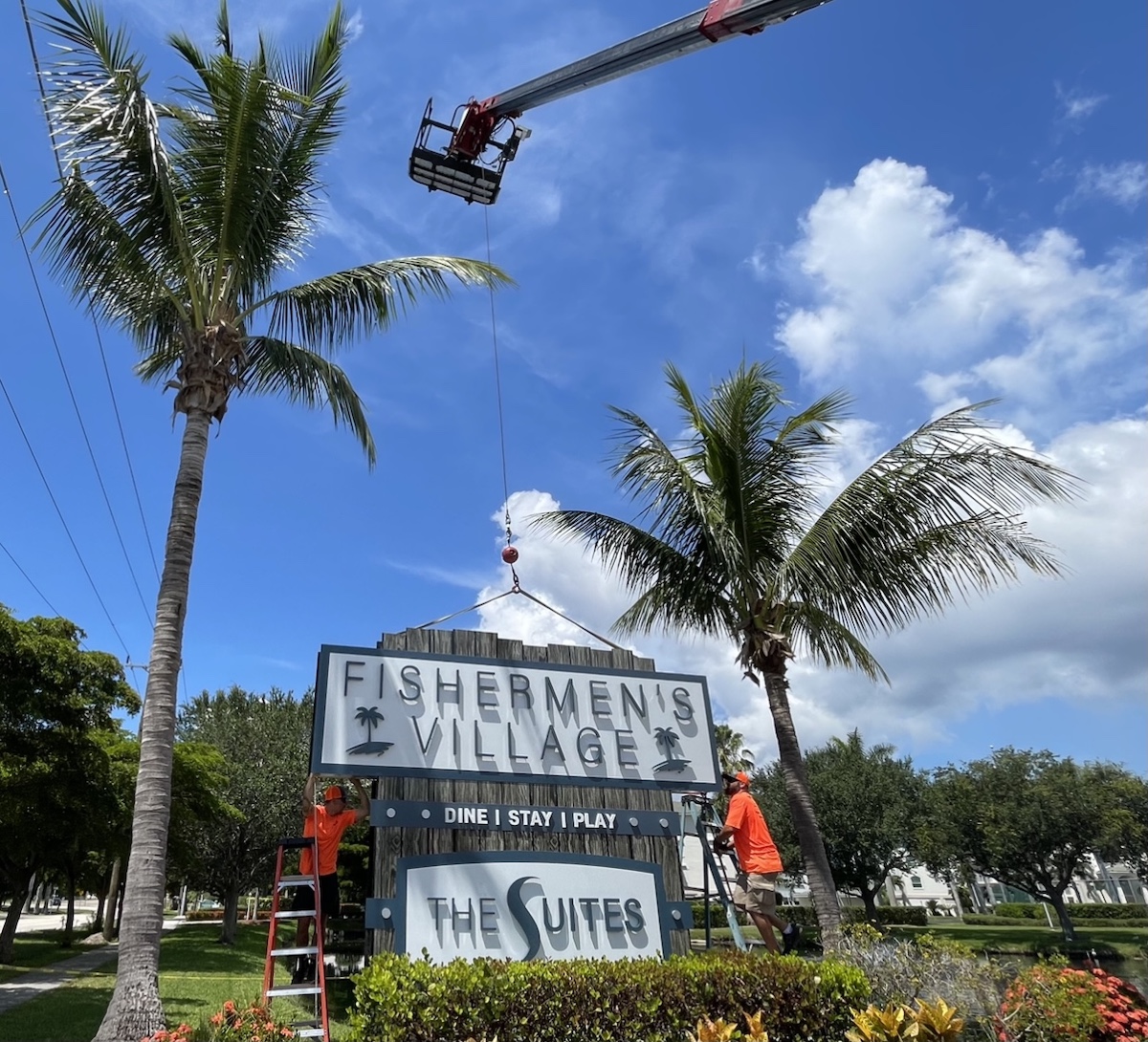 Custom Signs In Port Charlotte FL - Monarch DIRECT