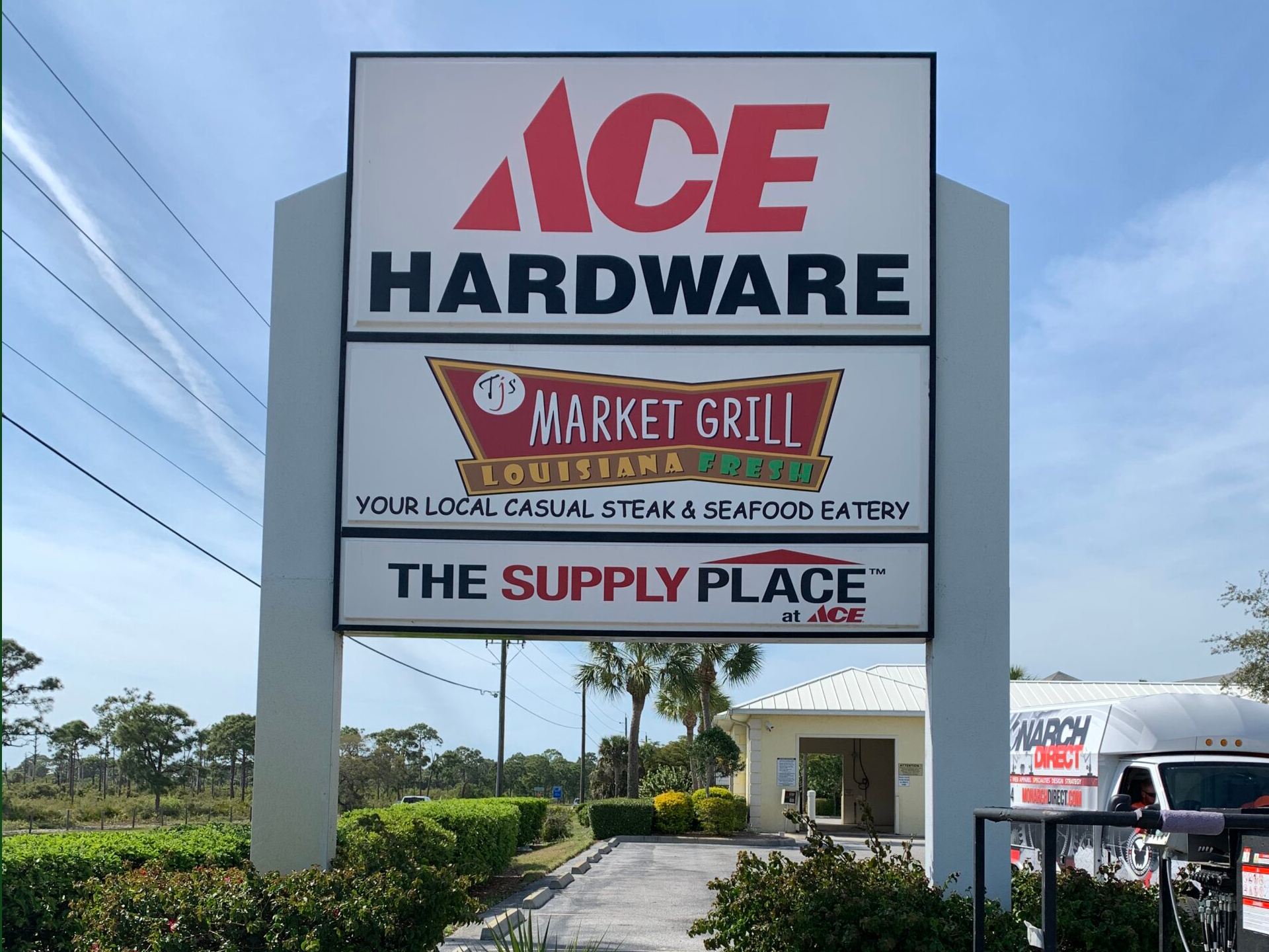 Commercial Illuminated Road Signs - Monarch DIRECT